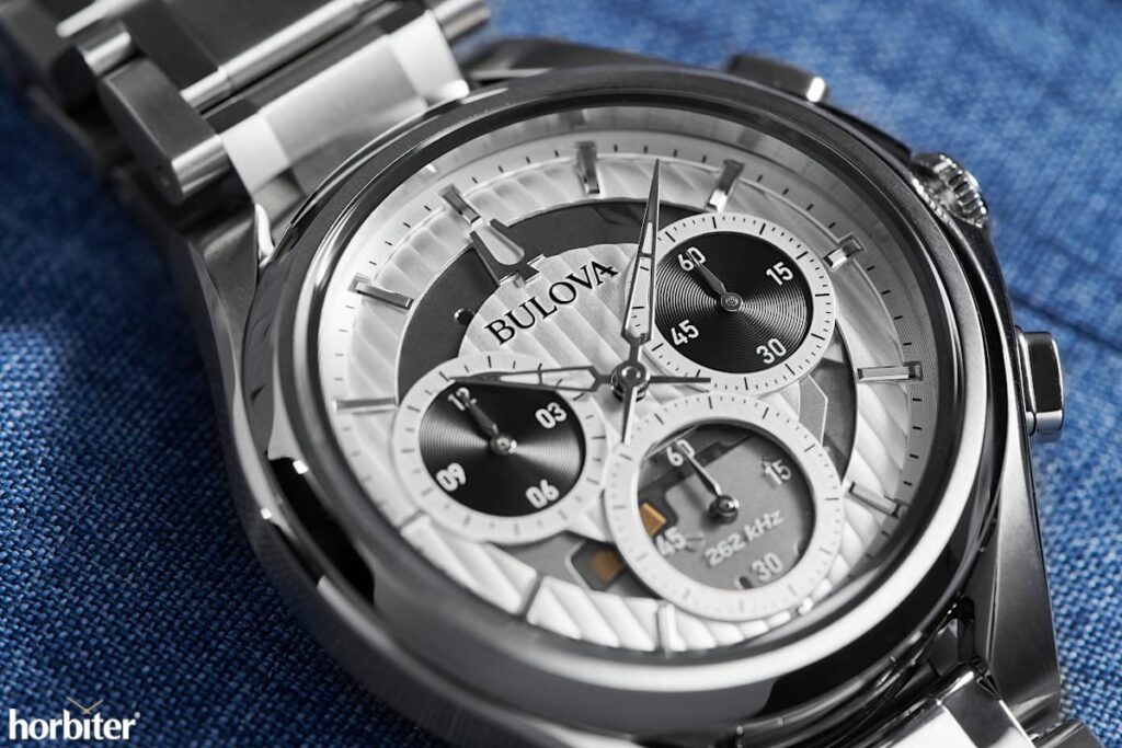Bulova Curv, la recensione completa